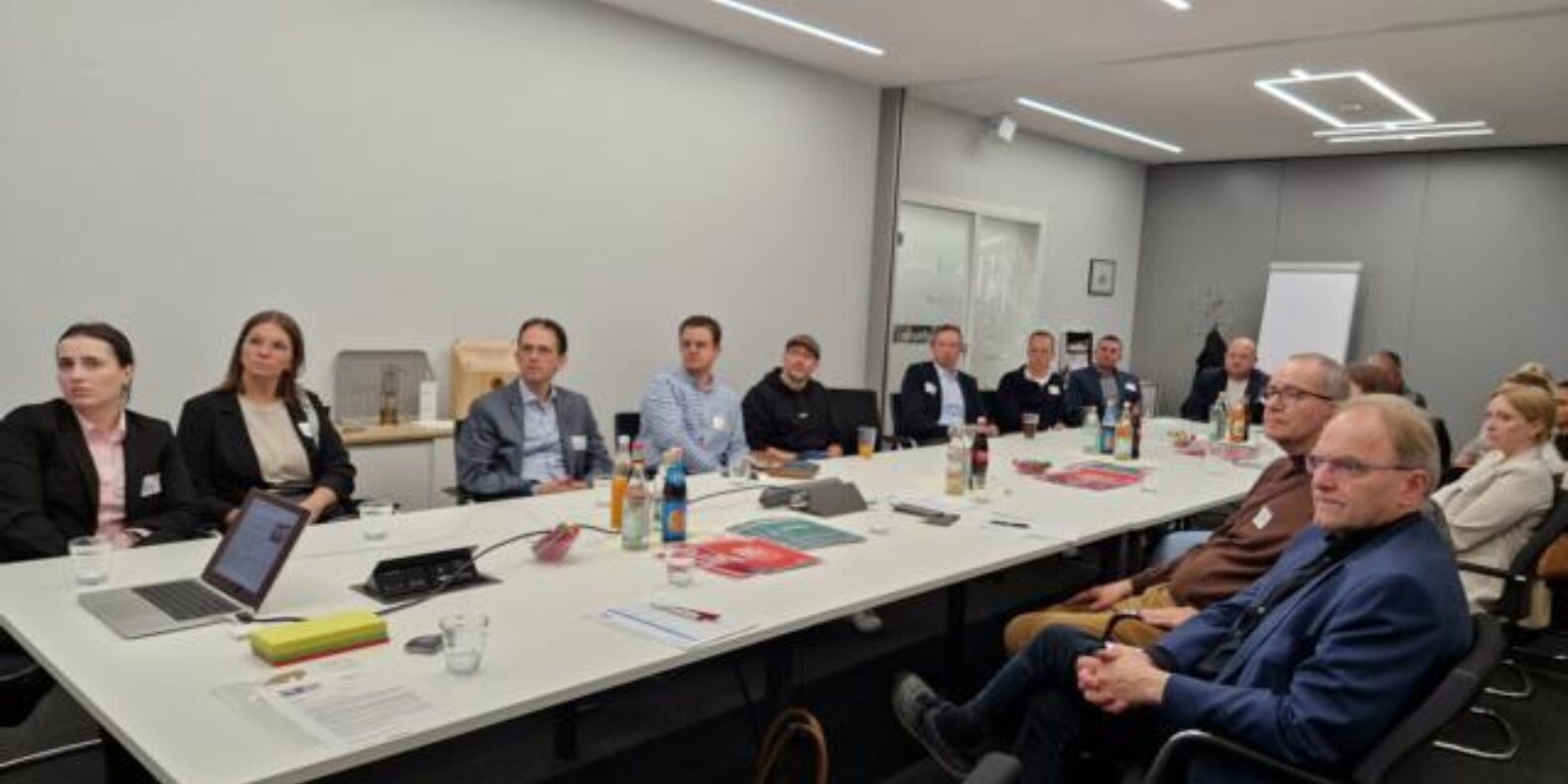 Wie begegnen wir dem Fachkräftemangel in Südwestfalen – Vortrag der FH ...